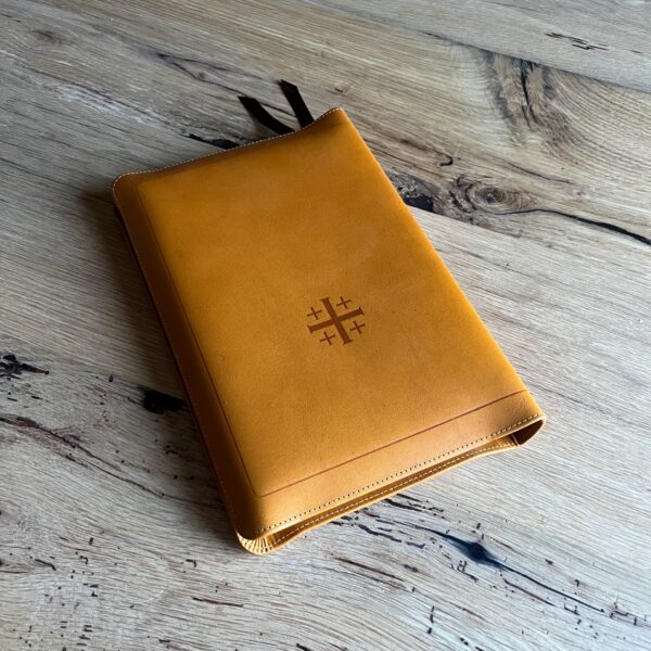 Schuyler NLT Bibles | EvBible.com
